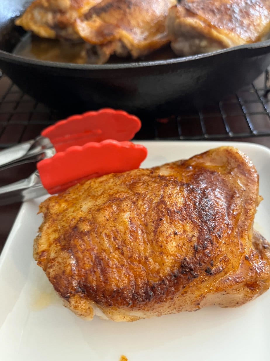 How to Bake Chicken in a Cast Iron Skillet - Southern Home Express